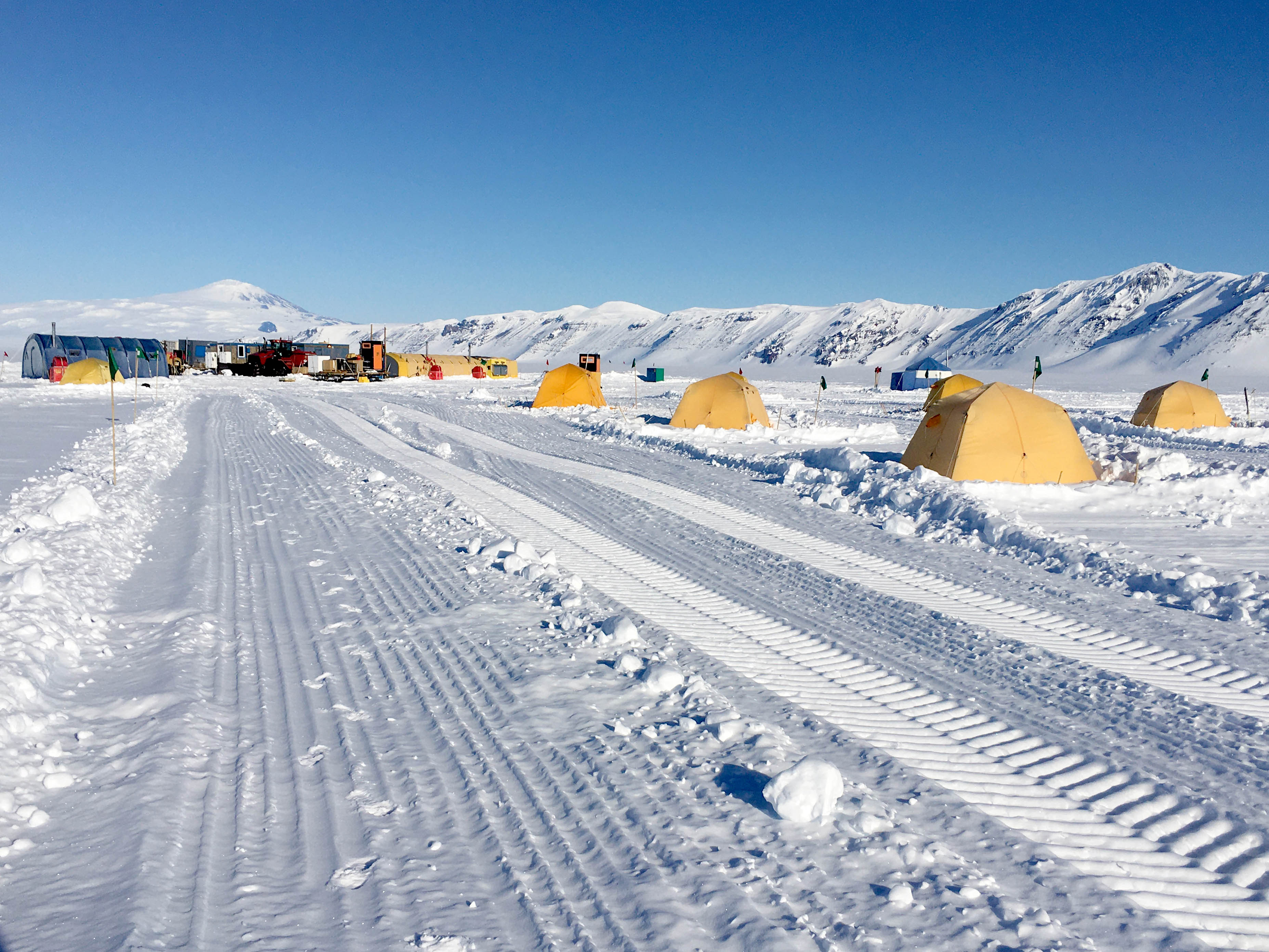 MAKING SCIENCE HAPPEN - Rapid Access Ice Drill